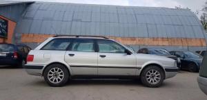 Pelēks Audi 80 1992 Valmiera, ar dzinēja tilpumu 2.00 L un nobraukumu 300 tūkst. km par 860 €, foto 3 vietnē AUTOMOTO.COM.LV