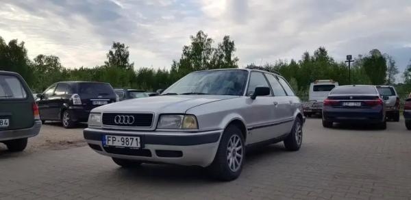 Серый Ауди 80 1992 в Валмиера, объемом двигателя 2.00 л и пробегом 300 тыс. км за 860 €, фото 7 на AUTOMOTO.COM.LV