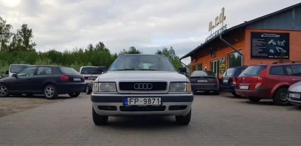 Серый Ауди 80 1992 в Валмиера, объемом двигателя 2.00 л и пробегом 300 тыс. км за 860 €, фото 8 на AUTOMOTO.COM.LV