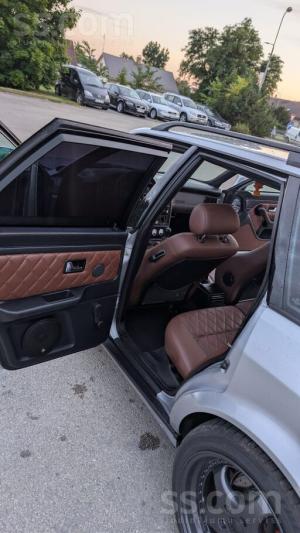 Pelēks Audi 80 1992 Tukums, ar dzinēja tilpumu 2.30 L un nobraukumu 307 tūkst. km par 5200 €, foto 18 vietnē AUTOMOTO.COM.LV