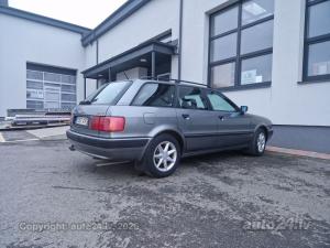 Pelēks Audi 80 1993 Rakvere, ar dzinēja tilpumu 2.00 L un nobraukumu 240 tūkst. km par 1550 €, foto 6 vietnē AUTOMOTO.COM.LV