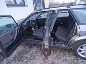 Pelēks Audi 80 1993 Rakvere, ar dzinēja tilpumu 2.00 L un nobraukumu 240 tūkst. km par 1550 €, foto 16 vietnē AUTOMOTO.COM.LV