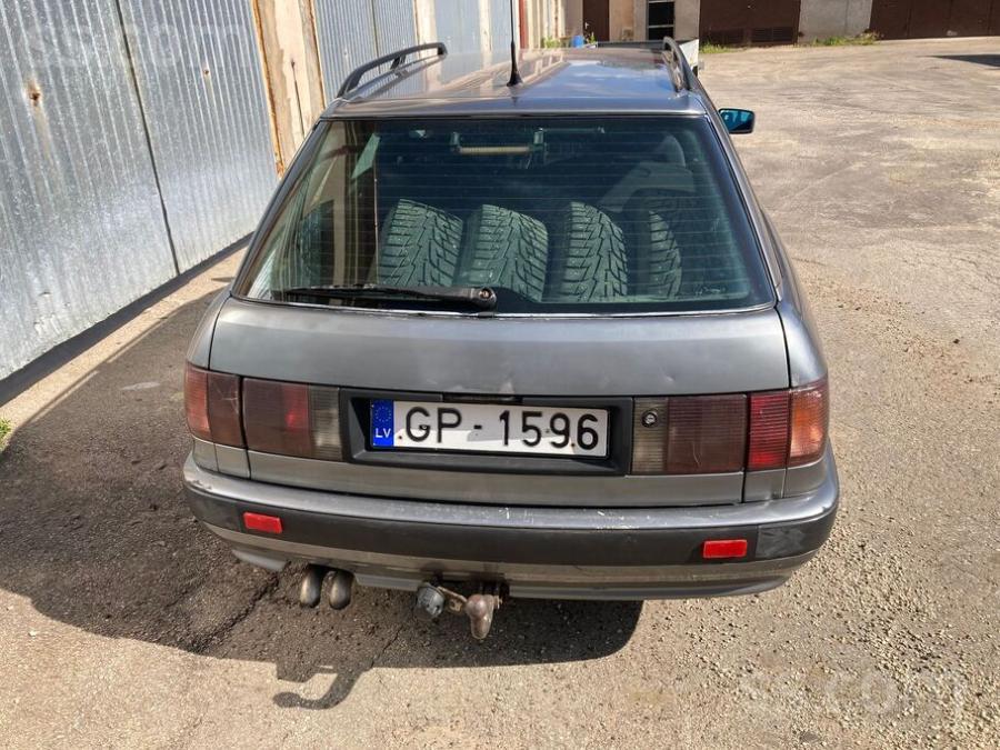 Pelēks Audi 80 1994 Ogre, ar dzinēja tilpumu 1.90 L un nobraukumu 391 tūkst. km par 1300 €, foto 3 vietnē AUTOMOTO.COM.LV