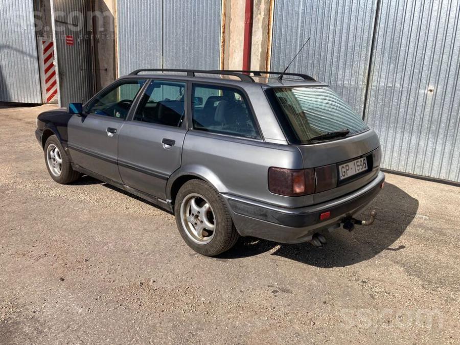 Pelēks Audi 80 1994 Ogre, ar dzinēja tilpumu 1.90 L un nobraukumu 391 tūkst. km par 1300 €, foto 11 vietnē AUTOMOTO.COM.LV