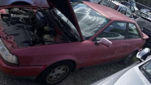 Red Audi 80 1990 in Telschi, with an engine capacity of 2.30 L and mileage of 223 thousand km for 2700 €, photo 5 on AUTOMOTO.COM.LV
