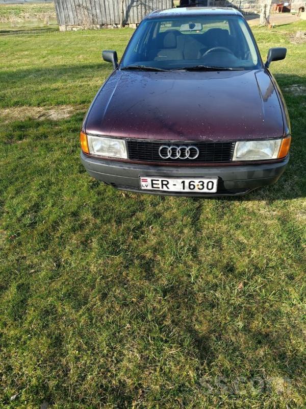 Red Audi 80 1991 in Rezekne, with an engine capacity of 1.80 L and mileage of 538 thousand km for 800 €, photo 4 on AUTOMOTO.COM.LV