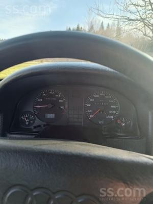 Red Audi 80 1991 in Rezekne, with an engine capacity of 1.80 L and mileage of 538 thousand km for 800 €, photo 7 on AUTOMOTO.COM.LV