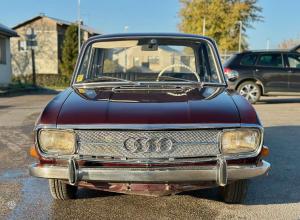 Sarkans Audi 80 1972 Viļņa, ar dzinēja tilpumu 1.50 L un nobraukumu 72 tūkst. km par 6200 €, foto 2 vietnē AUTOMOTO.COM.LV