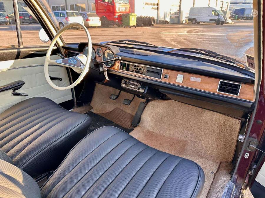 Sarkans Audi 80 1972 Viļņa, ar dzinēja tilpumu 1.50 L un nobraukumu 72 tūkst. km par 6200 €, foto 10 vietnē AUTOMOTO.COM.LV