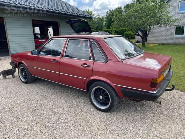 Red Audi 80 1981 in Cesis, with an engine capacity of 1.60 L and mileage of 232 thousand km for 3500 €, photo 4 on AUTOMOTO.COM.LV