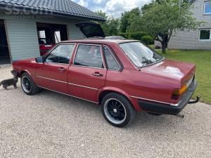 Red Audi 80 1981 in Cesis, with an engine capacity of 1.60 L and mileage of 232 thousand km for 3500 €, photo 5 on AUTOMOTO.COM.LV