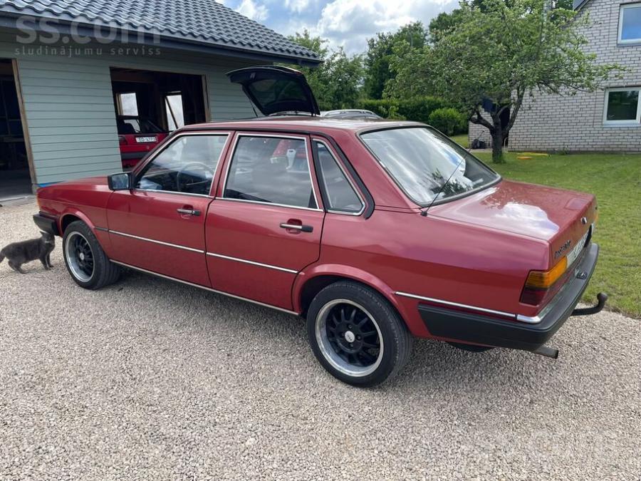Red Audi 80 1981 in Cesis, with an engine capacity of 1.60 L and mileage of 232 thousand km for 3500 €, photo 5 on AUTOMOTO.COM.LV
