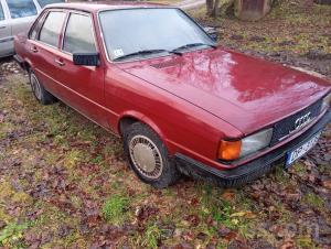 Sarkans Audi 80 1984 Rēzekne, ar dzinēja tilpumu 1.60 L un nobraukumu 235 tūkst. km par 990 €, foto  vietnē AUTOMOTO.COM.LV