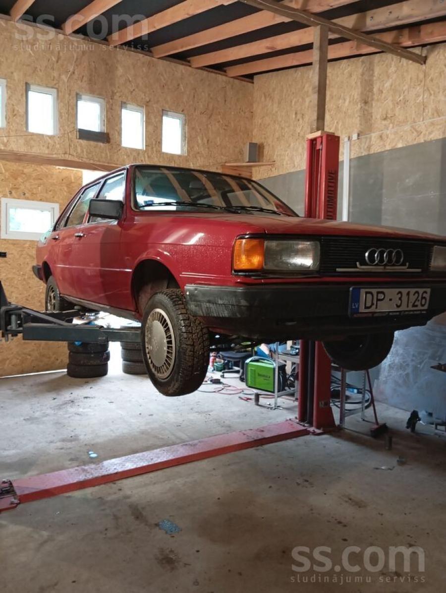 Sarkans Audi 80 1984 Rēzekne, ar dzinēja tilpumu 1.60 L un nobraukumu 235 tūkst. km par 990 €, foto 2 vietnē AUTOMOTO.COM.LV