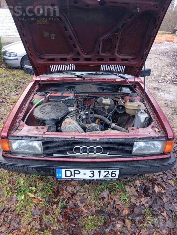 Sarkans Audi 80 1984 Rēzekne, ar dzinēja tilpumu 1.60 L un nobraukumu 235 tūkst. km par 990 €, foto 4 vietnē AUTOMOTO.COM.LV