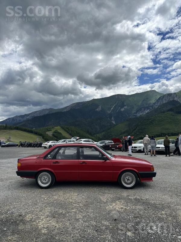 Sarkans Audi 80 1985 Bauska, ar dzinēja tilpumu 1.30 L un nobraukumu 387 tūkst. km par 2880 €, foto 1 vietnē AUTOMOTO.COM.LV