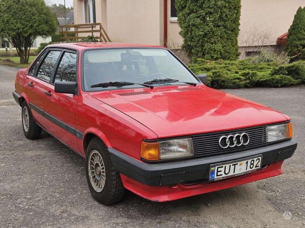 Sarkans Audi 80 1986 Rokiškis, ar dzinēja tilpumu 1.78 L un nobraukumu 254 tūkst. km par 2500 €, foto 4 vietnē AUTOMOTO.COM.LV