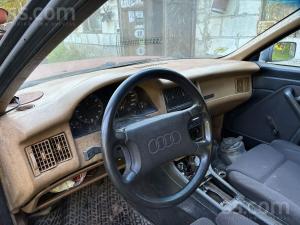 Red Audi 80 1987 in Liepaja, with an engine capacity of 1.60 L and mileage of 469 thousand km for 299 €, photo 6 on AUTOMOTO.COM.LV