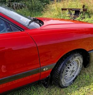 Sarkans Audi 80 1987 Daugavpils, ar dzinēja tilpumu 1.60 L un nobraukumu 323 tūkst. km par 650 €, foto 4 vietnē AUTOMOTO.COM.LV