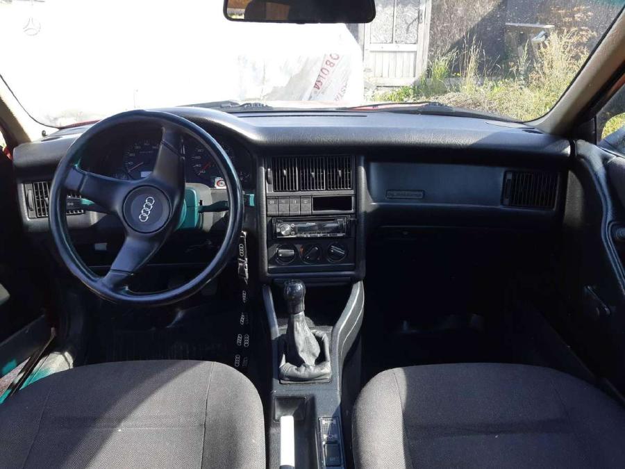 Sarkans Audi 80 1988 Klaipėda, ar dzinēja tilpumu 1.78 L un nobraukumu 200 tūkst. km par 3500 €, foto 7 vietnē AUTOMOTO.COM.LV