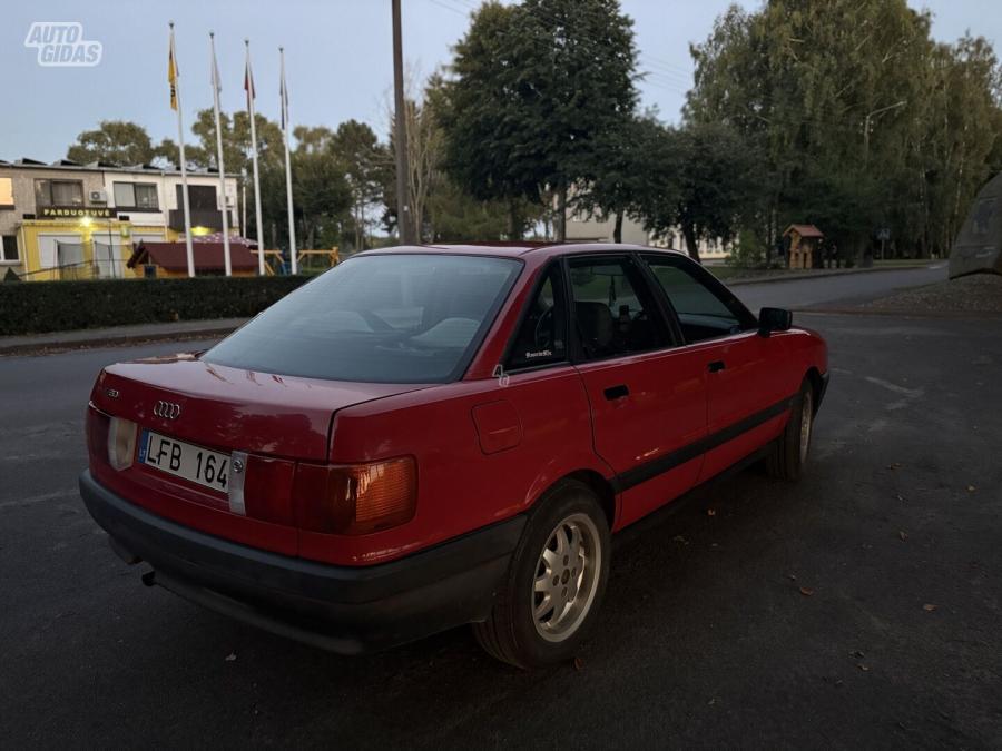 Sarkans Audi 80 1988 Viļņa, ar dzinēja tilpumu 1.80 L un nobraukumu 399 tūkst. km par 1300 €, foto 8 vietnē AUTOMOTO.COM.LV