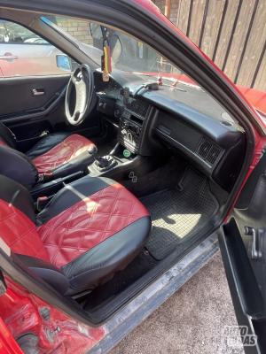 Sarkans Audi 80 1988 Viļņa, ar dzinēja tilpumu 1.80 L un nobraukumu 399 tūkst. km par 1300 €, foto 17 vietnē AUTOMOTO.COM.LV