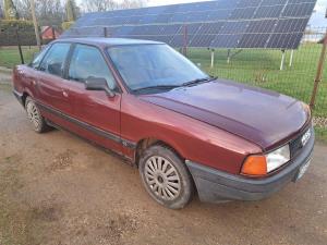 Red Audi 80 1990 in Sakiai, with an engine capacity of 1.78 L and mileage of 260 thousand km for 800 €, photo  on AUTOMOTO.COM.LV