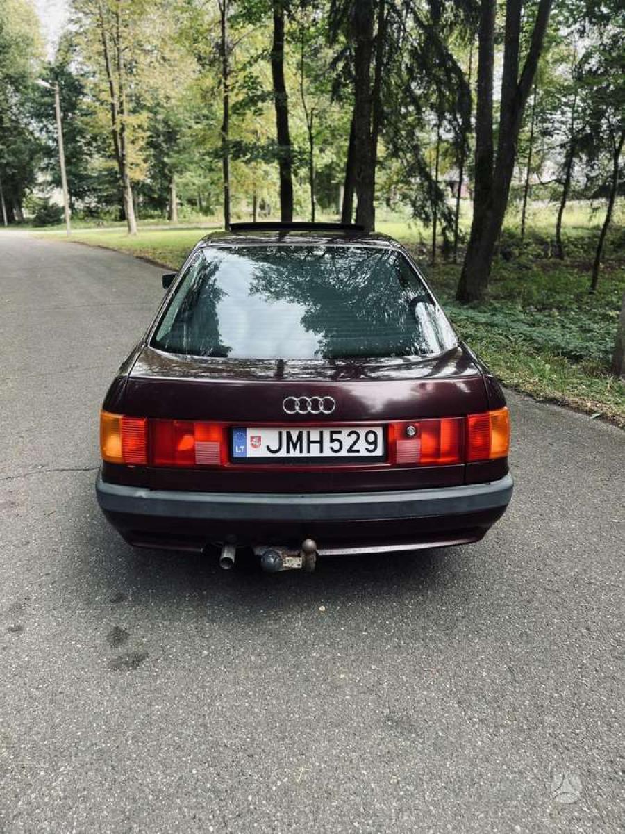 Sarkans Audi 80 1991 Pasvalys, ar dzinēja tilpumu 1.78 L un nobraukumu 186 tūkst. km par 1700 €, foto 9 vietnē AUTOMOTO.COM.LV