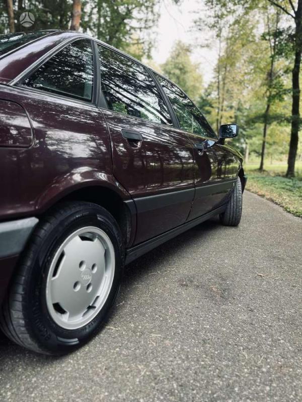 Red Audi 80 1991 in Pasvalys, with an engine capacity of 1.78 L and mileage of 186 thousand km for 1700 €, photo 11 on AUTOMOTO.COM.LV