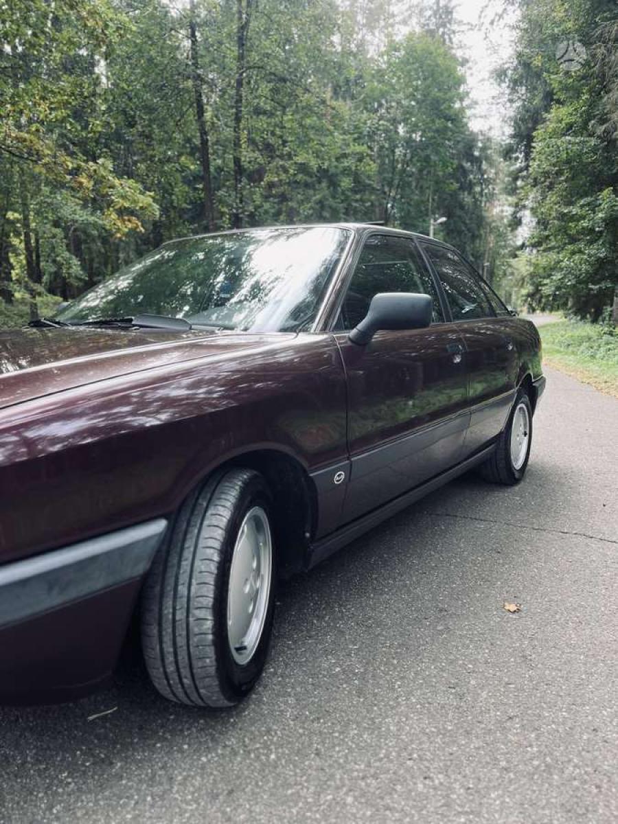 Sarkans Audi 80 1991 Pasvalys, ar dzinēja tilpumu 1.78 L un nobraukumu 186 tūkst. km par 1700 €, foto 19 vietnē AUTOMOTO.COM.LV
