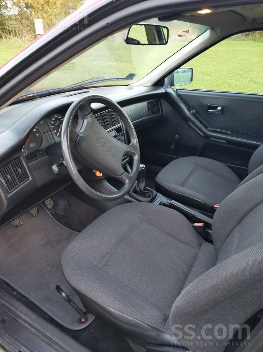 Sarkans Audi 80 1991 Rīga, ar dzinēja tilpumu 1.80 L un nobraukumu 227 tūkst. km par 2000 €, foto 7 vietnē AUTOMOTO.COM.LV