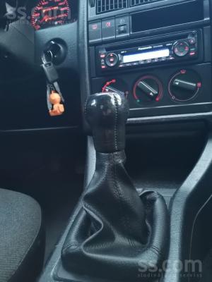 Sarkans Audi 80 1991 Rīga, ar dzinēja tilpumu 1.80 L un nobraukumu 227 tūkst. km par 2000 €, foto 11 vietnē AUTOMOTO.COM.LV