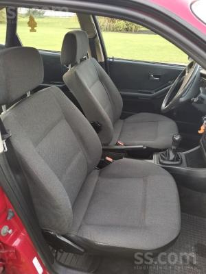 Sarkans Audi 80 1991 Rīga, ar dzinēja tilpumu 1.80 L un nobraukumu 227 tūkst. km par 2000 €, foto 18 vietnē AUTOMOTO.COM.LV
