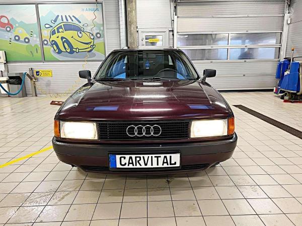 Red Audi 80 1991 in Vilnius, with an engine capacity of 1.78 L and mileage of 188 thousand km for 2400 €, photo 4 on AUTOMOTO.COM.LV