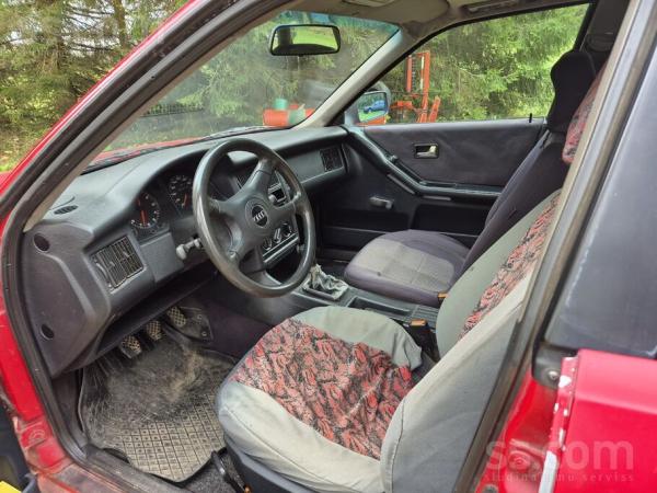 Audi 80 1991 Balvi vietnÄ Sarkans Audi 80 1991 Balvi, ar dzinÄja tilpumu 2.00 L un nobraukumu 282 tÅ«kst. km par 650 ā¬, foto 5 vietnÄ AUTOMOTO.COM.LV