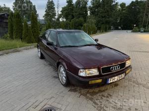 Sarkans Audi 80 1992 Jelgava, ar dzinēja tilpumu 2.30 L un nobraukumu 292 tūkst. km par 2000 €, foto 5 vietnē AUTOMOTO.COM.LV