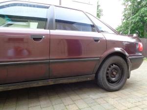 Sarkans Audi 80 1992 Ventspils, ar dzinēja tilpumu 1.90 L un nobraukumu 396 tūkst. km par 544 €, foto 9 vietnē AUTOMOTO.COM.LV