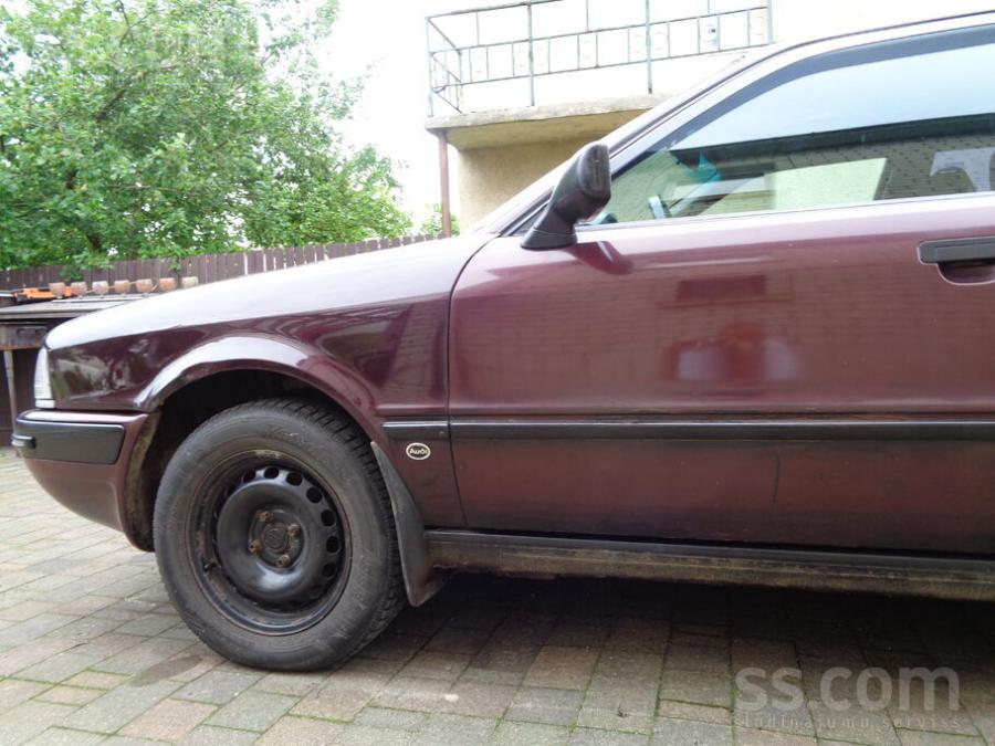 Sarkans Audi 80 1992 Ventspils, ar dzinēja tilpumu 1.90 L un nobraukumu 396 tūkst. km par 544 €, foto 10 vietnē AUTOMOTO.COM.LV
