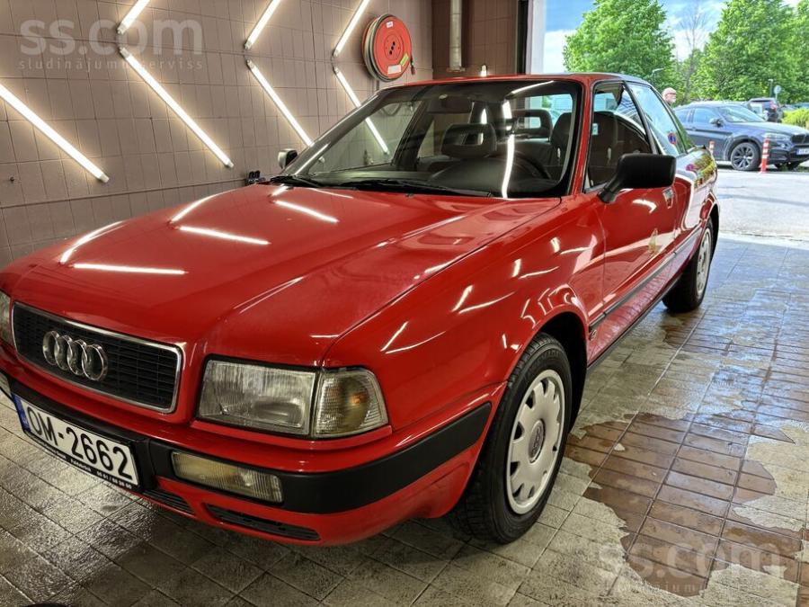 Red Audi 80 1992 in Riga, with an engine capacity of 2.00 L and mileage of 29 thousand km for 10000 €, photo 1 on AUTOMOTO.COM.LV