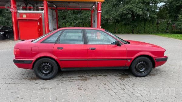 Красный Ауди 80 1992 в Рига, объемом двигателя 1.80 л и пробегом 249 тыс. км за 1100 €, фото 3 на AUTOMOTO.COM.LV