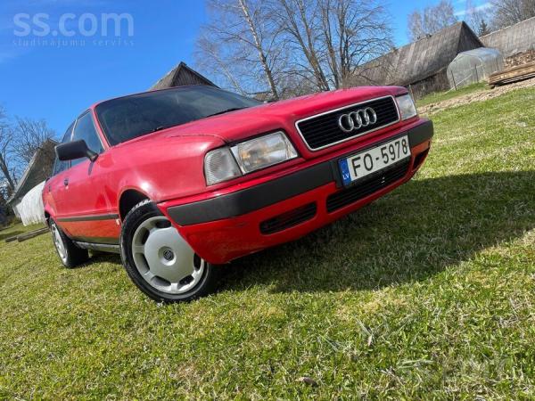 Sarkans Audi 80 1993 Limbaži, ar dzinēja tilpumu 2.00 L un nobraukumu 367 tūkst. km par 750 €, foto 1 vietnē AUTOMOTO.COM.LV