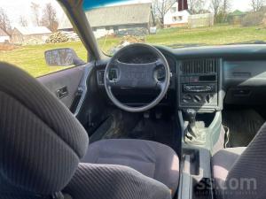Sarkans Audi 80 1993 Limbaži, ar dzinēja tilpumu 2.00 L un nobraukumu 367 tūkst. km par 750 €, foto 8 vietnē AUTOMOTO.COM.LV