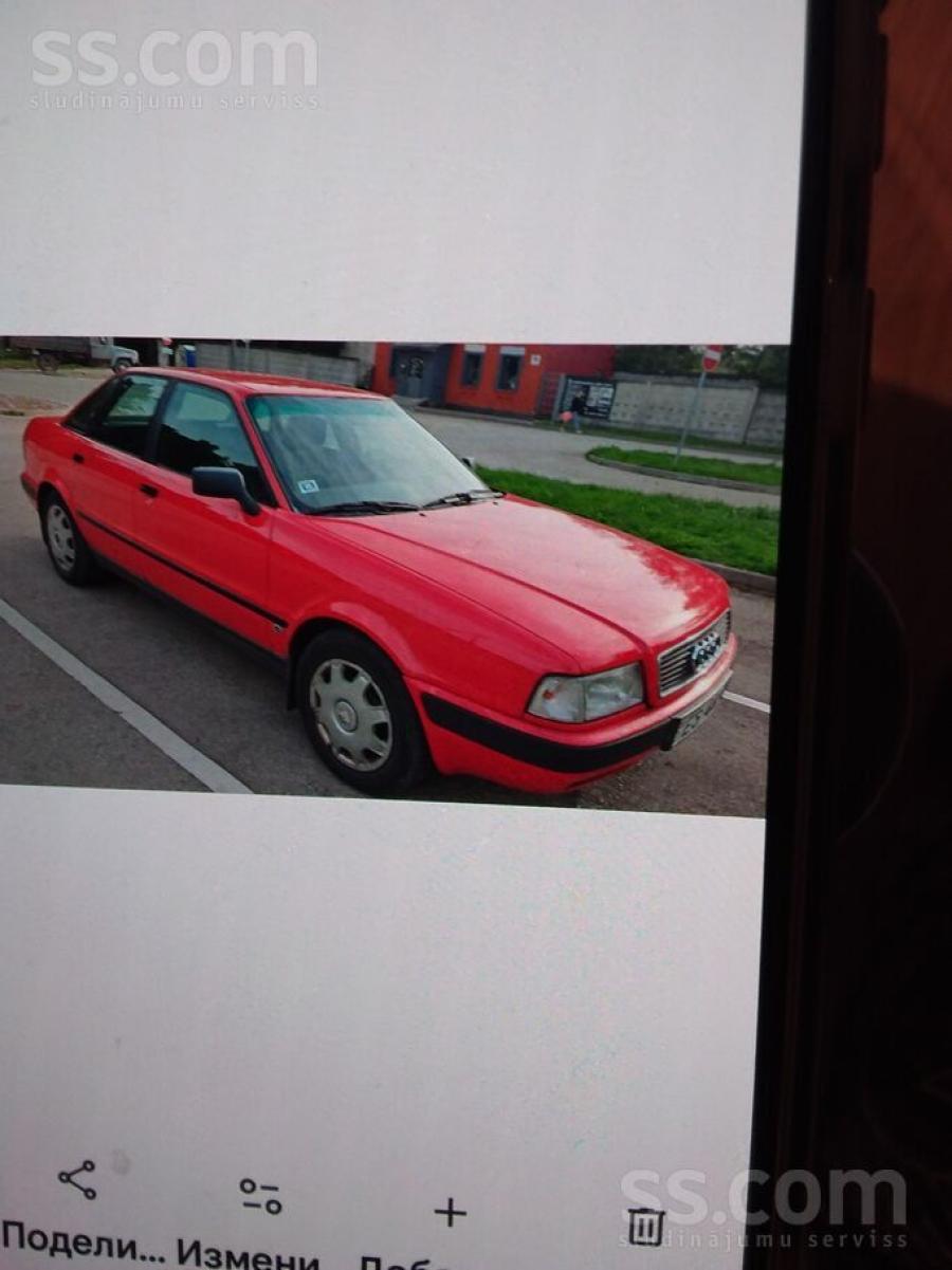 Sarkans Audi 80 1993 Daugavpils, ar dzinēja tilpumu 2.00 L un nobraukumu 271 tūkst. km par 550 €, foto 6 vietnē AUTOMOTO.COM.LV