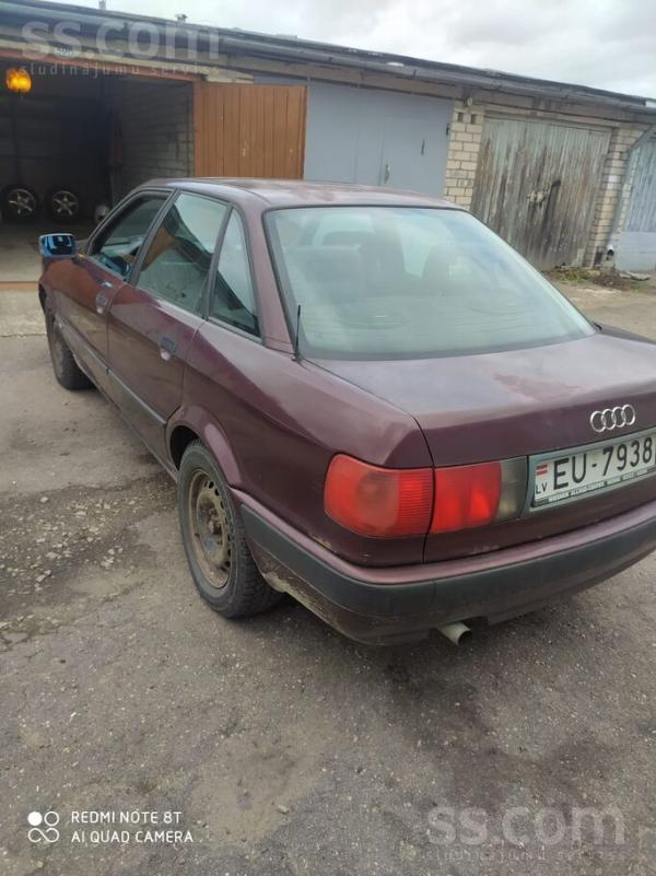 Audi 80 1993 RÄ«ga vietnÄ Sarkans Audi 80 1993 RÄ«ga, ar dzinÄja tilpumu 2.00 L un nobraukumu 295 tÅ«kst. km par 1200 ā¬, foto 5 vietnÄ AUTOMOTO.COM.LV