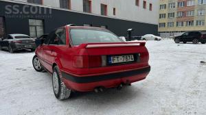 Red Audi 80 1994 in Riga, with an engine capacity of 1.90 L and mileage of 326 thousand km for 1500 €, photo 2 on AUTOMOTO.COM.LV