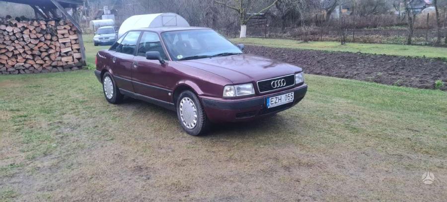 Red Audi 80 1994 in Sakiai, with an engine capacity of 1.90 L and mileage of 331 thousand km for 999 €, photo 1 on AUTOMOTO.COM.LV