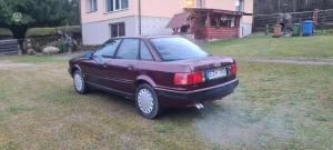 Red Audi 80 1994 in Sakiai, with an engine capacity of 1.90 L and mileage of 331 thousand km for 999 €, photo 3 on AUTOMOTO.COM.LV