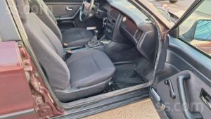 Red Audi 80 1994 in Riga, with an engine capacity of 2.00 L and mileage of 241 thousand km for 1490 €, photo 6 on AUTOMOTO.COM.LV