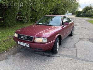 Красный Ауди 80 1994 в Рига, объемом двигателя 2.00 л и пробегом 360 тыс. км за 1100 €, фото  на AUTOMOTO.COM.LV