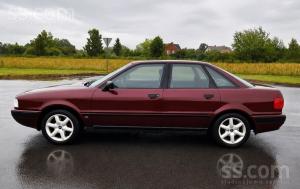 Sarkans Audi 80 1994 Rīga, ar dzinēja tilpumu 1.90 L un nobraukumu 250 tūkst. km par 1899 €, foto  vietnē AUTOMOTO.COM.LV